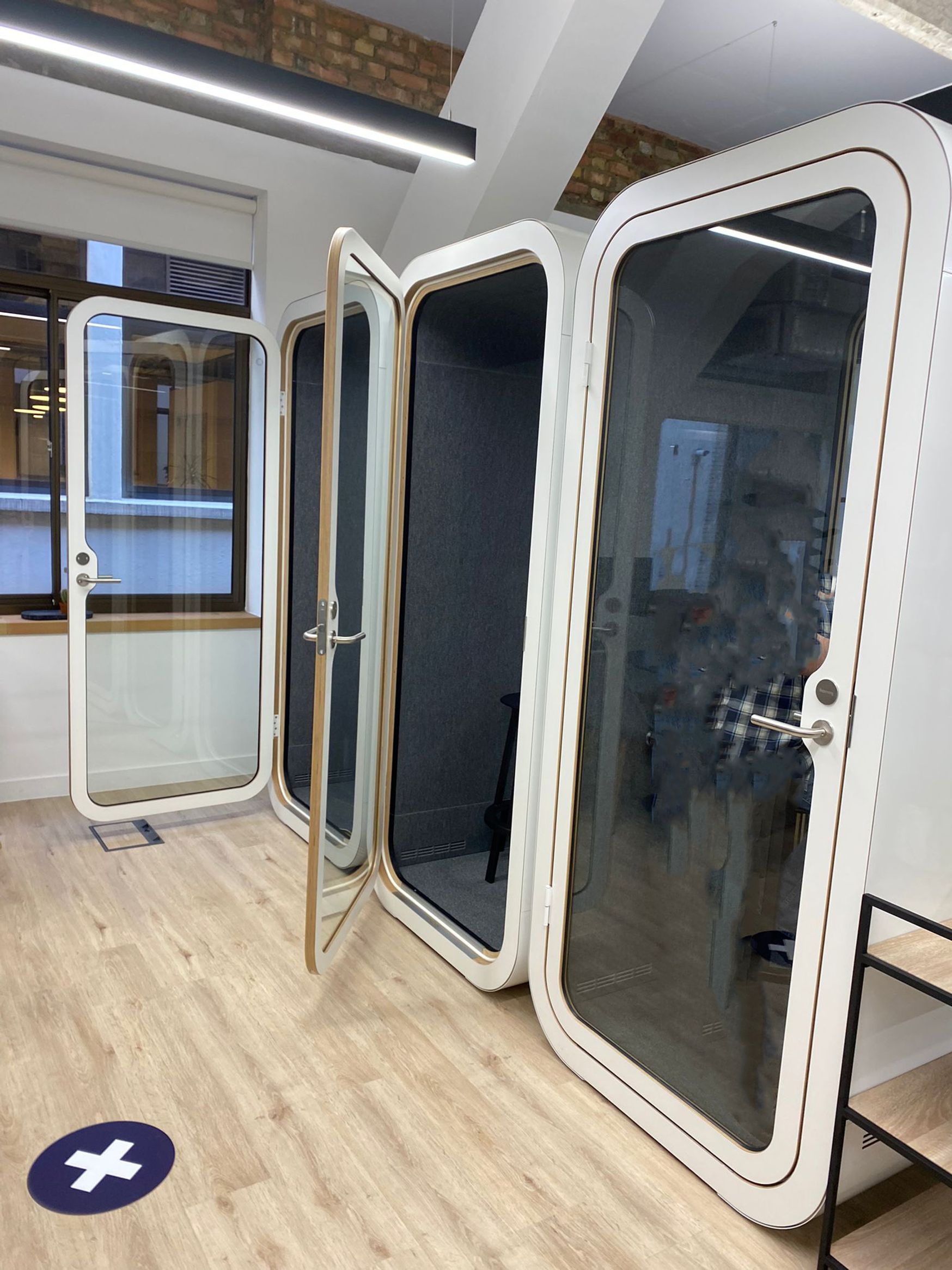 Want Dont Want.Com: Second Hand Office Furniture - Used Office ...