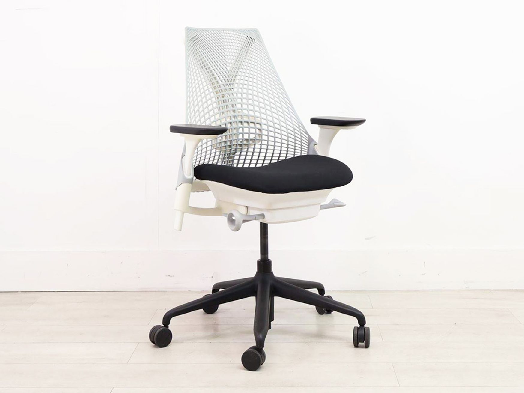 Want Dont Want.Com: Second Hand Office Furniture - Used Office ...